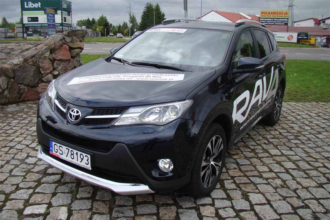Toyota RAV4 2.0 D4D Premium Executive + na Inne, 2015 r. - autoranking.pl